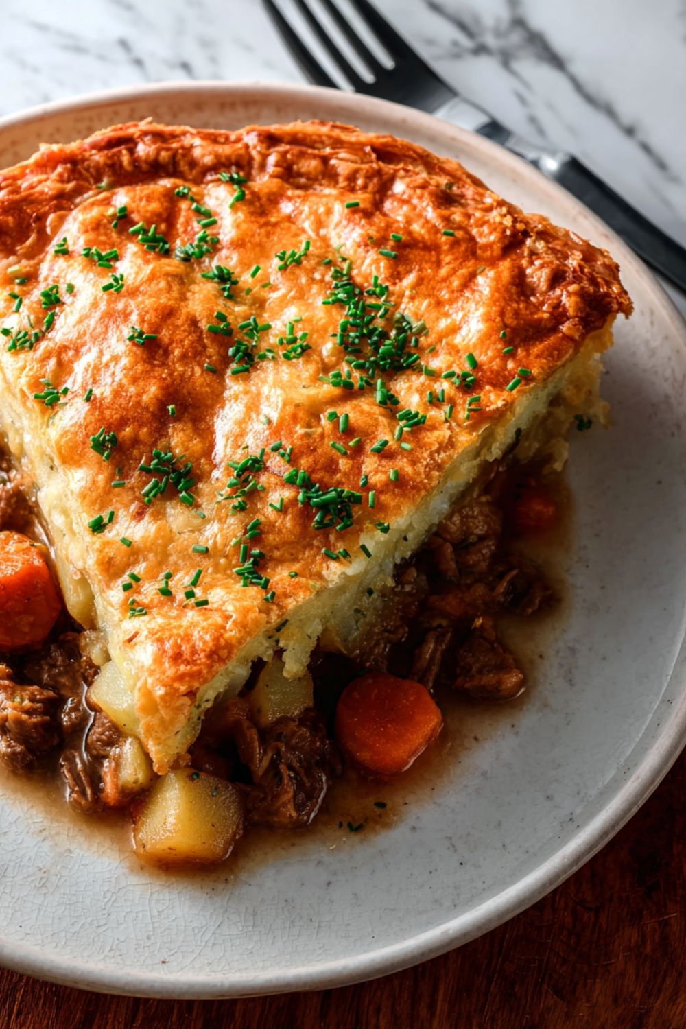 Steak and Potato Pie Recipe - Marry Kitchen